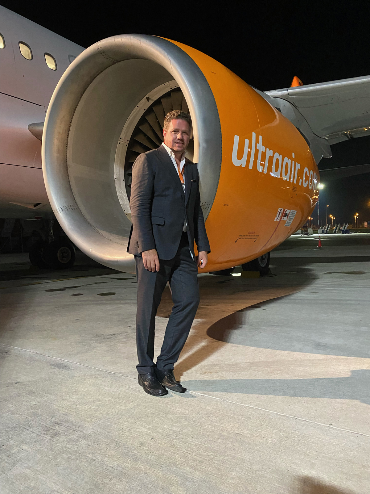 Aterriza en Rionegro el primer avión de Ultra Air - AeroErmo