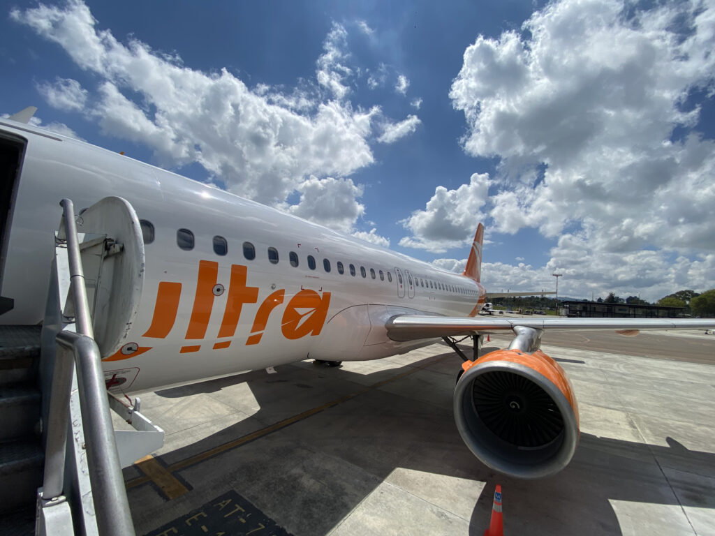 Cali se pinta de naranja con las nuevas rutas de Ultra Air - AeroErmo