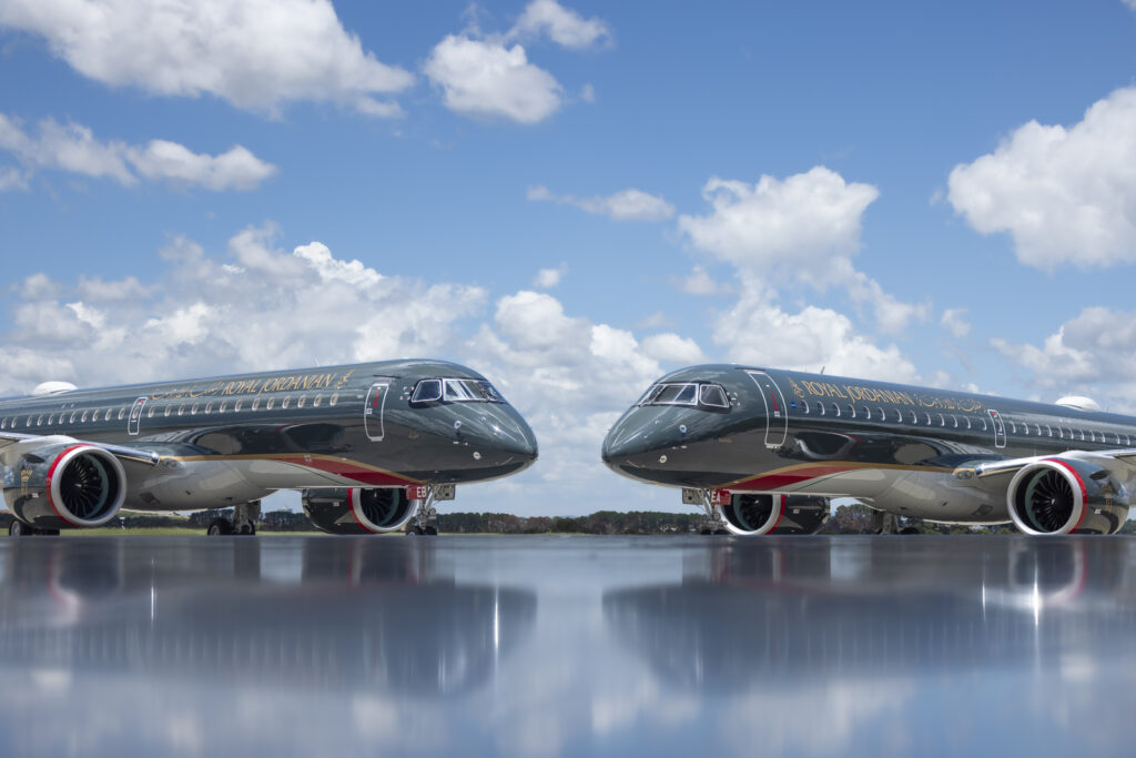 Azorra entrega los dos primeros aviones Embraer E195-E2 a Royal Jordanian Airlines - AeroErmo