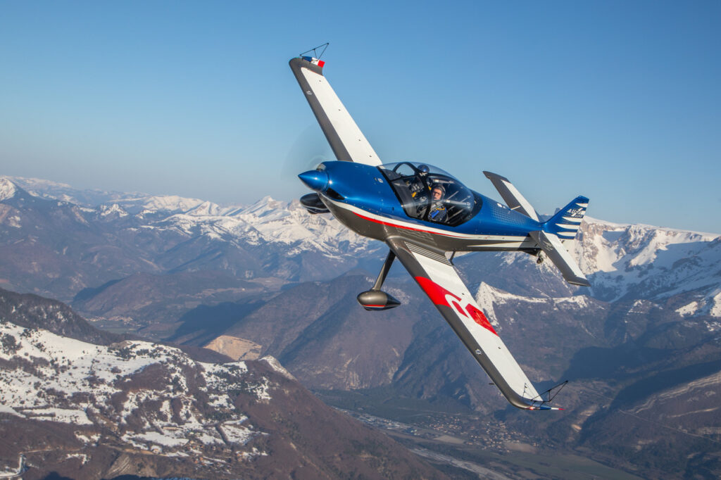 Primera aparición de AURA AERO en France Air Expo: presentación del ...